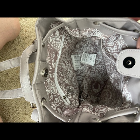 Bella Russo | Bags | Bella Russo Fauxleather Quilted Backpack | Poshmark